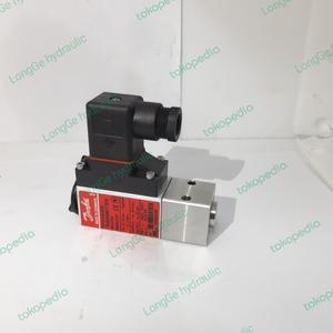 Jual PRESSURE TRANSMITTER SWITCH DANFOSS MBS 0..16BAR Best - Kota ...