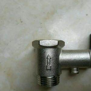 Jual Stop Kran Water Heater ARISTON original / safety valep Ariston ori ...