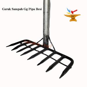 Jual Cangkrang / Garuk Sampah Gagang Pipa Besi Gigi 8 Cangkul Garuk ...