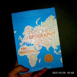 Jual Buku Prisoners of Geography Ten Maps That Tell You Everything You Need - Kota Tangerang ...