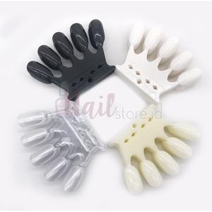 Jual Nail color finger chart display kuku display nail display color ...