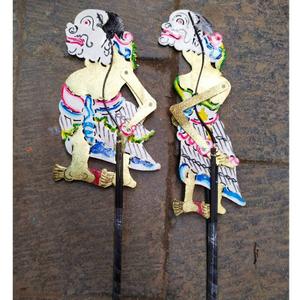 Jual KERAJINAN MINIATUR WAYANG KULIT LIMBUK DAN CANGIK UKURAN KIDANGAN ...