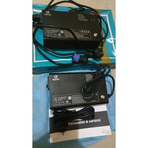 Jual Charger Gesits Original 2.5A 3A 5A 72V 82V 83V 84V Raya Baterai ...