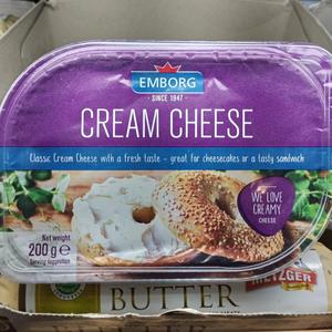 Jual Emborg Cream Cheese 200gr - Jakarta Barat - BeyMarket | Tokopedia