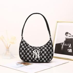 Promo Tas MLB Monogram Ny Jacquard Hobo Bag armpit Clip bag 100% ...