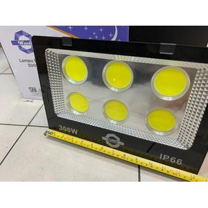 Jual Lampu Sorot Led 300W Lampu Tembak Led 300 Watt Lampu Jalan Led 300Watt - Jakarta Barat ...