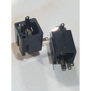 Jual 0Soket Akai Stereo Segi Hitam Soket Mic Socket Akai 6,35Mm Jack ...