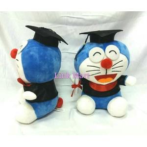 Jual Boneka Wisuda Toga Sarjana Hello Kitty Rilakuma Doraemon Stitch ...