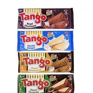 Jual WAFER TANGO 110 gram ROYAL CHOCOLATE SASSY STRAWBERRY MILKY ...