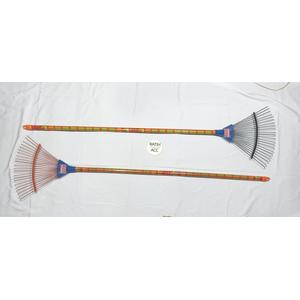 Jual SAPU GARUK DAUN BESI TAMAN PEKARANGAN KEBUN PENGGARUK SAMPAH CAKAR ...