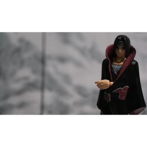 Jual ready SHF Itachi Uchiha Sasuke Naruto Shippuden Akatsuki Figure ...