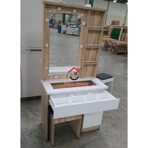 Jual meja rias dengan laci besar top kaca banyak sap dan lampu dengan ...