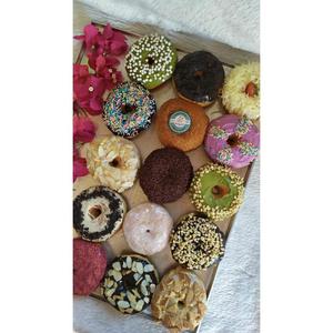 Jual DONAT KEKINIAN (BANYAK PILIHAN TOPPING) - HANYA PENGIRIMAN INSTANT ...