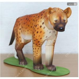 Jual Hyena Berdiri BInatang animal diorama papercraft miniatur action ...