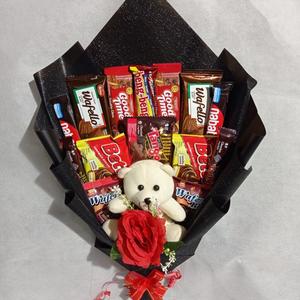 Jual BUCKET SNACK SIDANG WISUDA ULTAH bisa custem warna kertas sesuai ...