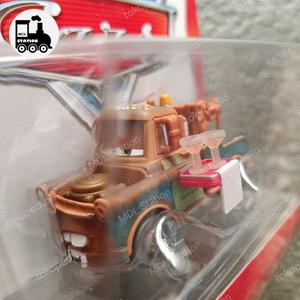 Jual Mattel Disney Pixar Cars Diecast - Waiter Mater (Deluxe) - Kota ...