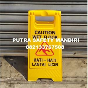Jual PAPAN PERINGATAN RAMBU AWAS HATI HATI LANTAI LICIN CAUTION WET ...