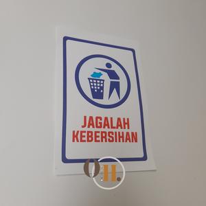 Jual Stiker Jagalah Kebersihan - Stiker Kebersihan Glossy - Stiker ...
