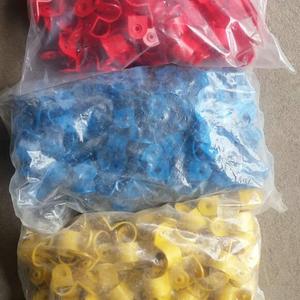 Jual Asli klem pipa conduit 20 mm warna merah,kuning dan biru merk Boss ...