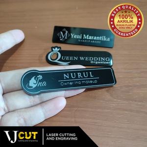 Jual NAME TAG AKRILIK|PAPAN NAMA CUSTOM | NAMETAG AKRILIK PENITI ...