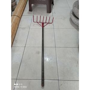 Jual garuk sampah tangkai pipa besi / garpu sampah tangkai besi - Kota ...