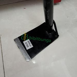 Jual Cangkul Kecil Pacul Mini Besi Taman Kebun Sekop Berkebun Tanah ...