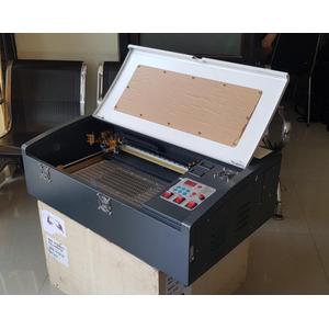 Jual MESIN GRAFIR LASER 2030 Alat Laser Cutting Engraving Pemotong ...