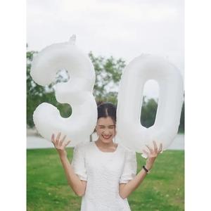 Jual Balon F Angka Ukuran Besar 80 cm Warna Putih Balon Angka Jumbo ...