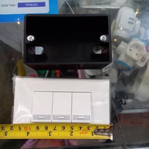 Jual SAKLAR TRIPLE SAKLAR 3 PANASONIC + INBOW DUS ORIGINAL PREMIUM ...