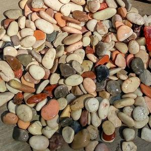 Jual 1Kg BATU WARNA HIASAN TANAMAN POT | PANCAWARNA MINI BATU ALAM ...