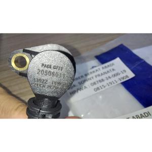 Jual SPEED SENSOR 20508011 ENGINE SPEED VOE-20508011 SENSOR VOE ...