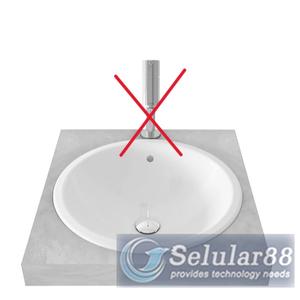 Jual Toto LW530J Wastafel Cuci Tangan Self Rimming 1 Tap Hole BODY ONLY ...