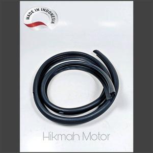 Jual Karet Roof Atas bagian Depan atau Roof Weatherstrip Toyota ...
