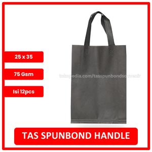Jual Goody Bag Spunbond Handle ukuran 25x35 - Warna Hitam - Harga ...
