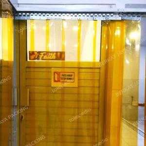 Jual Pvc curtain orange ukuran pintu 450cm x 400cm tirai plastik Best ...