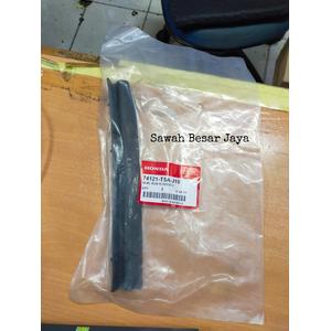 Jual Seal Rubber Karet Kap Mesin Ujung Depan Bagian Tengah Kiri atau ...