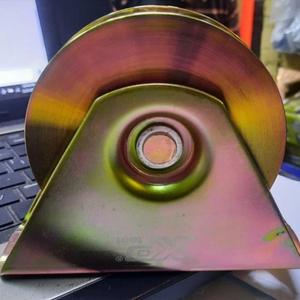 Jual Roda Pinti Pagar / Katrol / Roda Pintu Besi 4 inch ( 100MM )Kuning ...