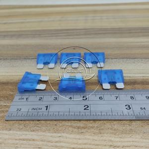 Jual 10 PCS SIKRING SEKRING FUSE 15A 15 AMPERE A TANCAP COLOK BESAR ...