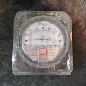 Jual Pressure Gauge Magnehelic DWYER 2000-60PA ORI USA 60-0-60pascals Best - Kota Surabaya ...