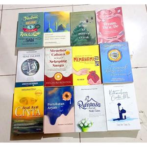 Jual BUKU OL SUPER - BACAAN ISLAM / NOVEL ISLAMI / AGAMA / Buku KUMPULAN KHOTBAH / KHUTBAH ...