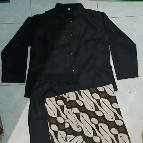 Jual Baju adat Cak dan ning Surabaya (basofi hitam) ANAK tidak lengkap ...
