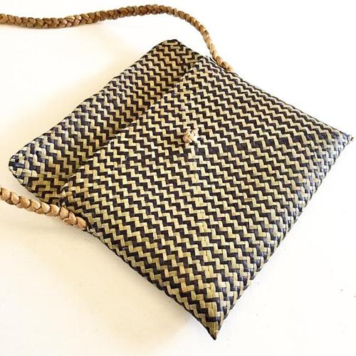 Jual Slingbag Purun Chevron [E012] - Tas Selempang Purun Motif ...