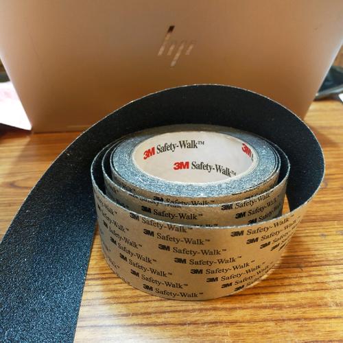 Jual Safety Walk 3M 610 Hitam / Lakban Anti Slip Anak Tangga Ukuran 5cm x 1 . Meter ...