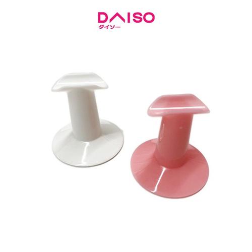 Jual Daiso self nail stand - 5cm x 5cm x 5cm - Merah - Jakarta Pusat ...