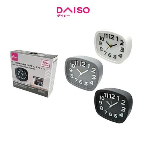 Jual Daiso Alarm clock with light SQUARE MONOTONE - Hitam - Jakarta ...