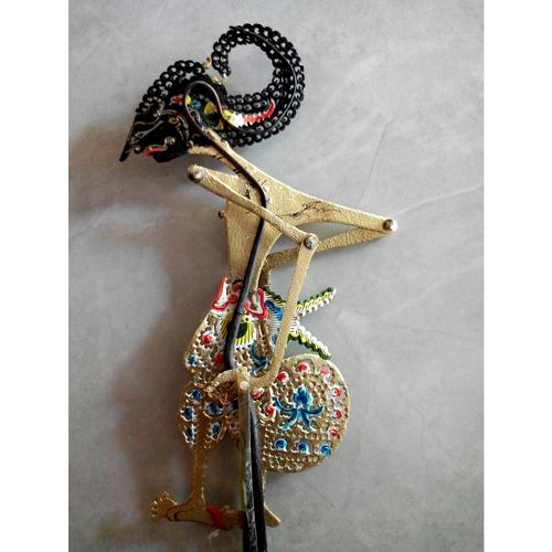 Jual Miniatur Wayang Kulit Tokoh Arjuna Ukuran 30 x 10 cm - Kab. Bantul ...