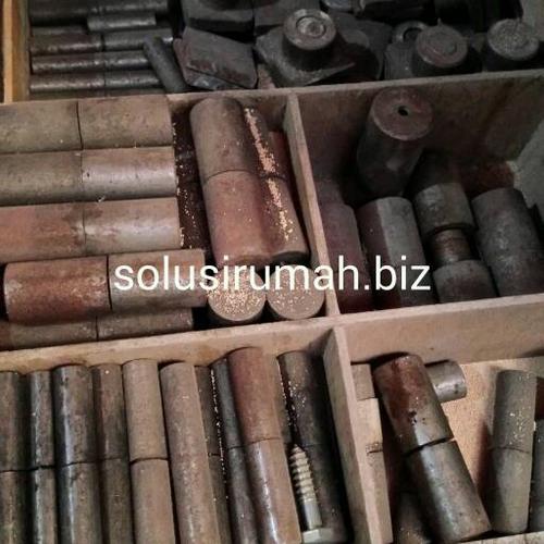 Jual Engsel bos 1/2 inch atau 12mm bulat pintu besi pagar - Kab. Kediri ...