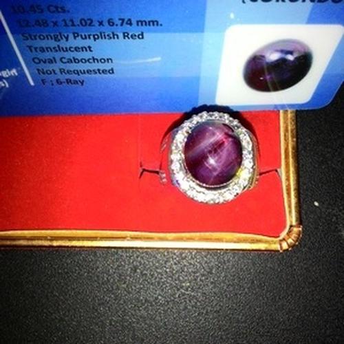 Jual Natural Star Ruby Corundum + Memo 10 Crats Kode 10552 - Kota ...