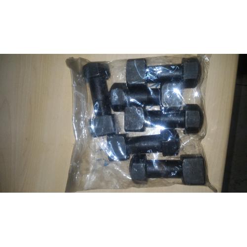 Jual 81EM-T0000 Track Bolt & Nut Kit - Jakarta Barat - ASTA PERSADA TRAKTOR | Tokopedia