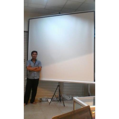 Jual screen proyektor tripod ukuran 96"(244cm x 244cm) merk top screen ...